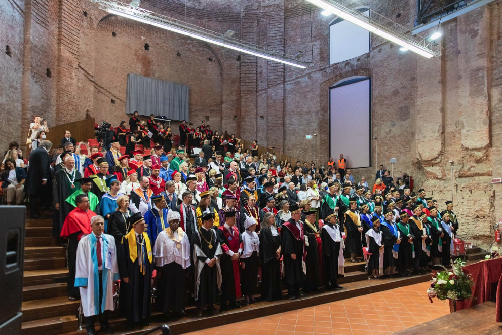 From Tim's desk: CUE signs the Magna Charta Universitatum - Concordia ...